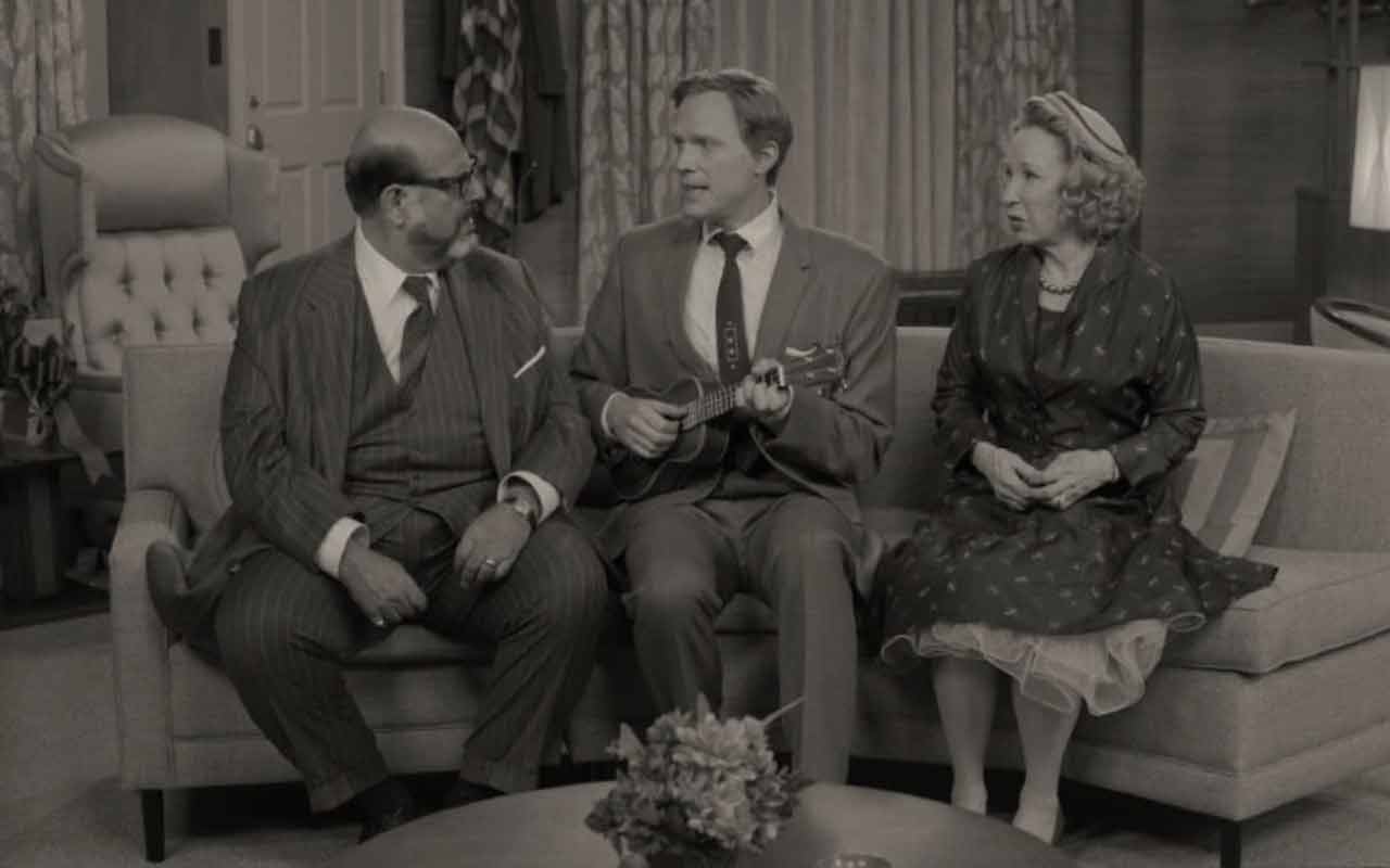 Agatha All Along Kills Fred Melamed's WandaVision Character Mr. Hart ...